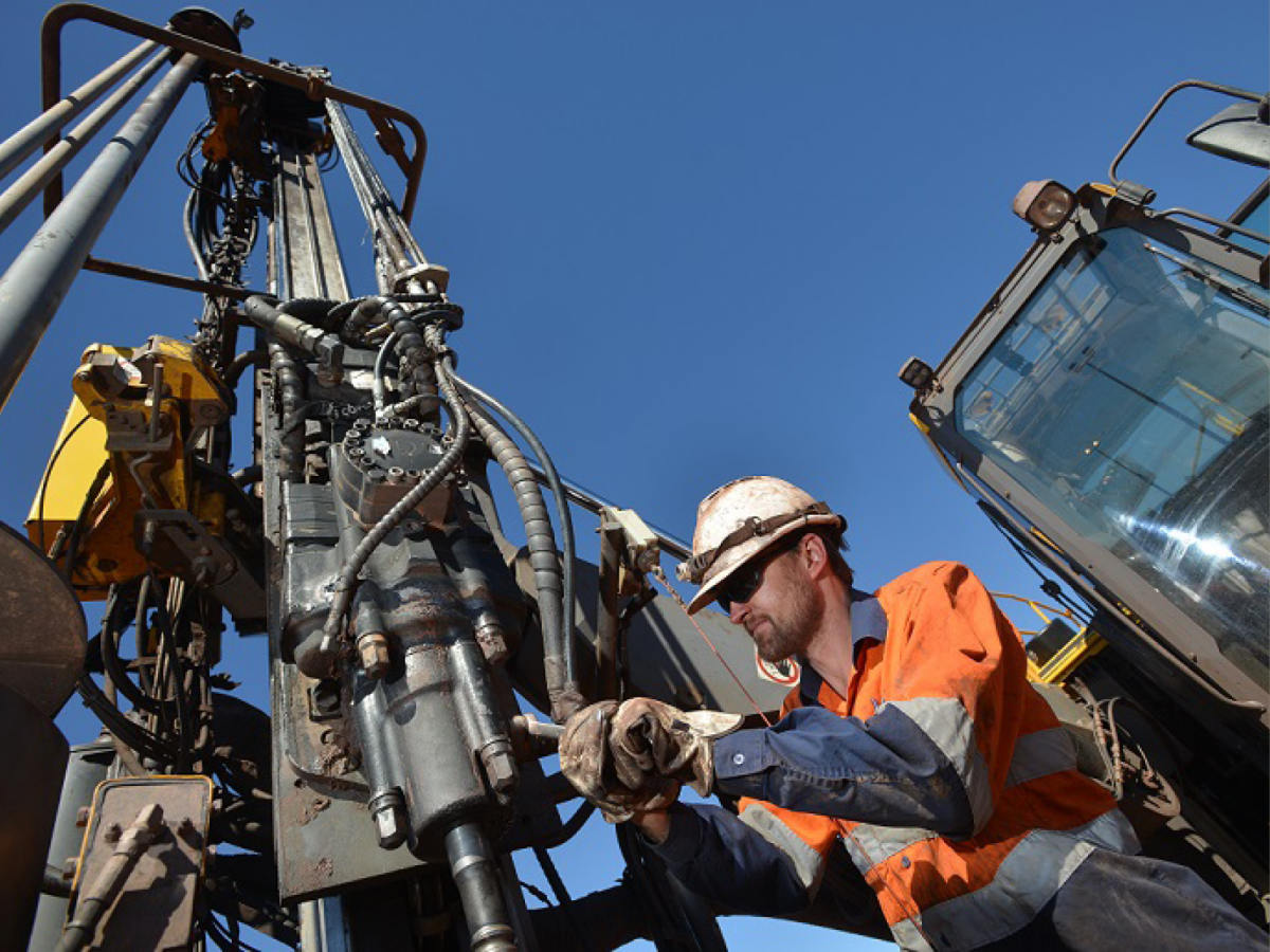 ConsMin updates Woodie Woodie mine plans - PHIC